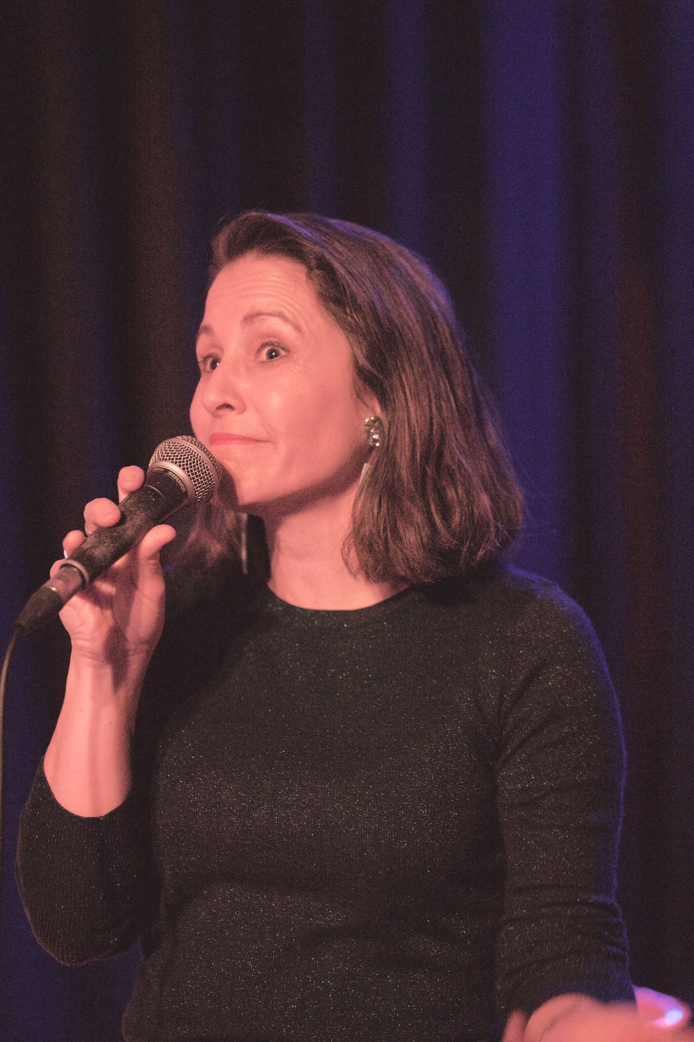 About Lucy – Lucy Best; Entertainer, Writer, Producer, Performer ...
